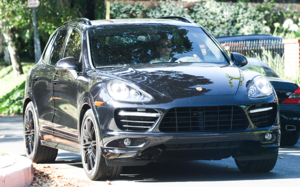 Blog SuperCarros.com | Chicas famosas y su buen gusto por los autos